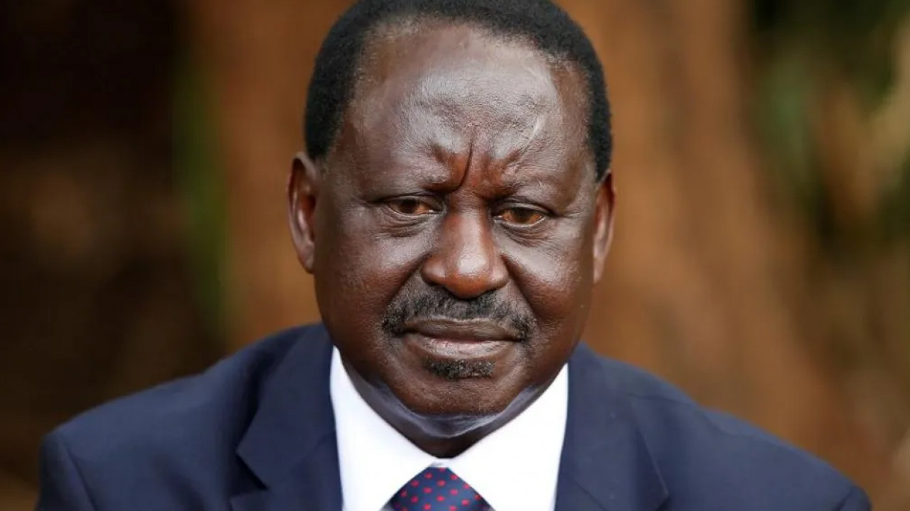 Chaos at raila odingas state funeral in kenya 18 people injured