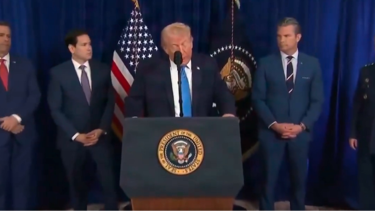 Trump praises us military for venezuela strikes reveals plans for ...